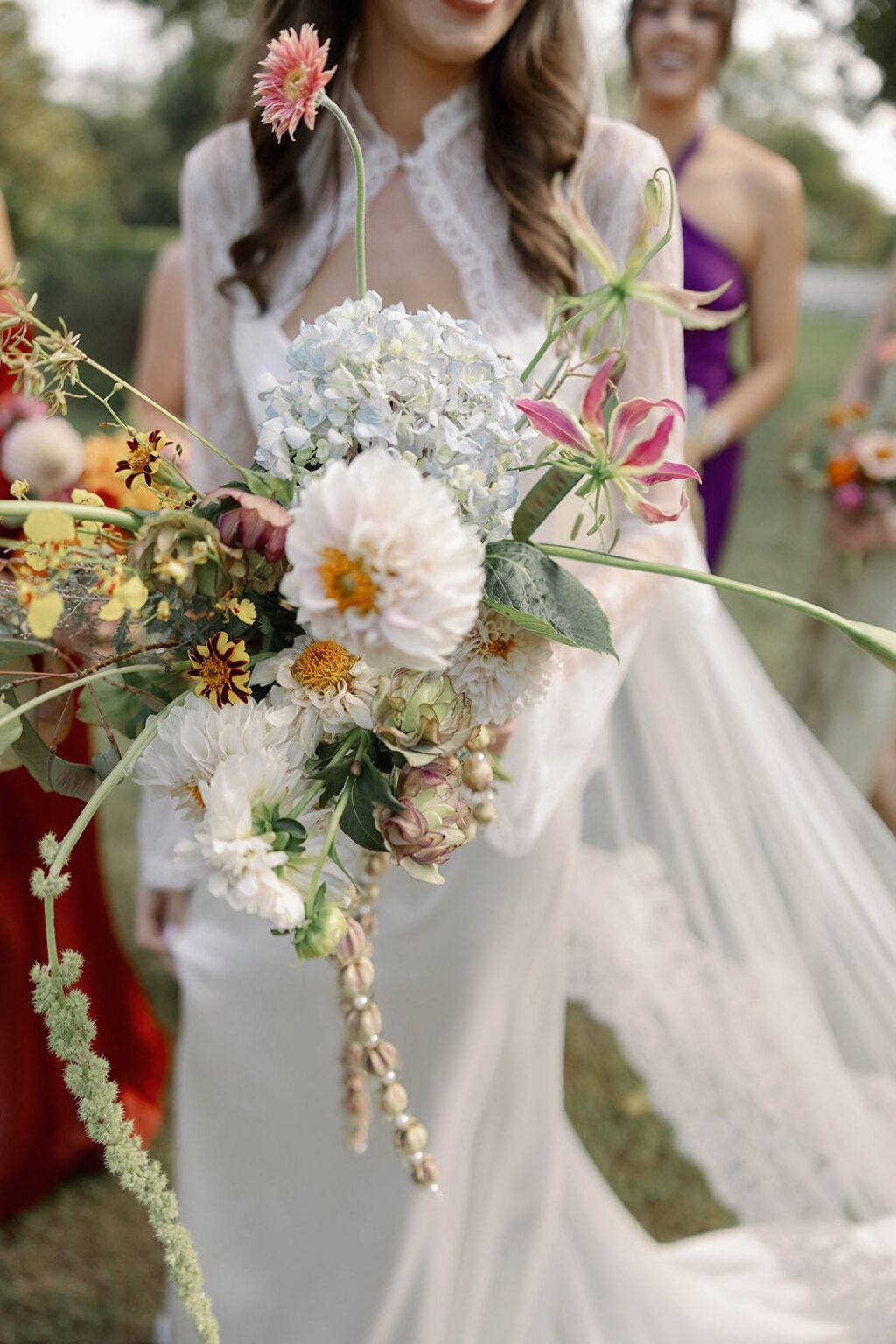 Sophisticated Garden Wedding at Barr Mansion - biancanichole.com